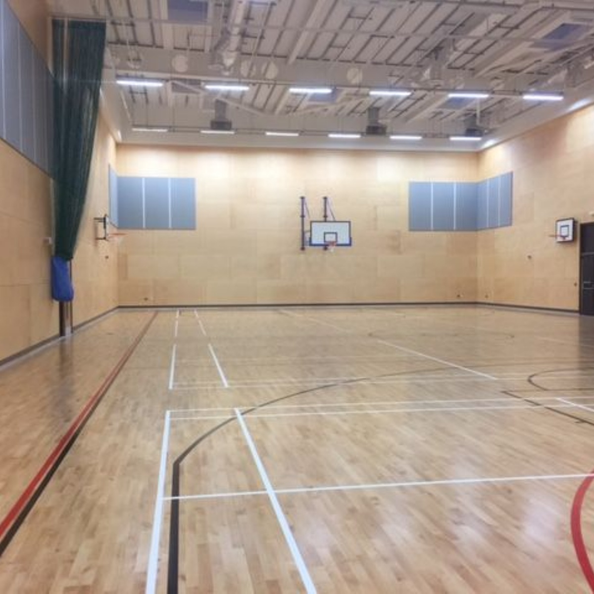 Stopsley High School - New Sports Hall Completed